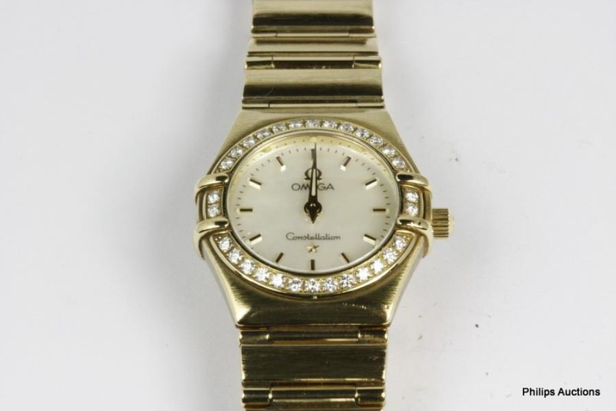 Philips Auctions - Online Auctions Item Detail