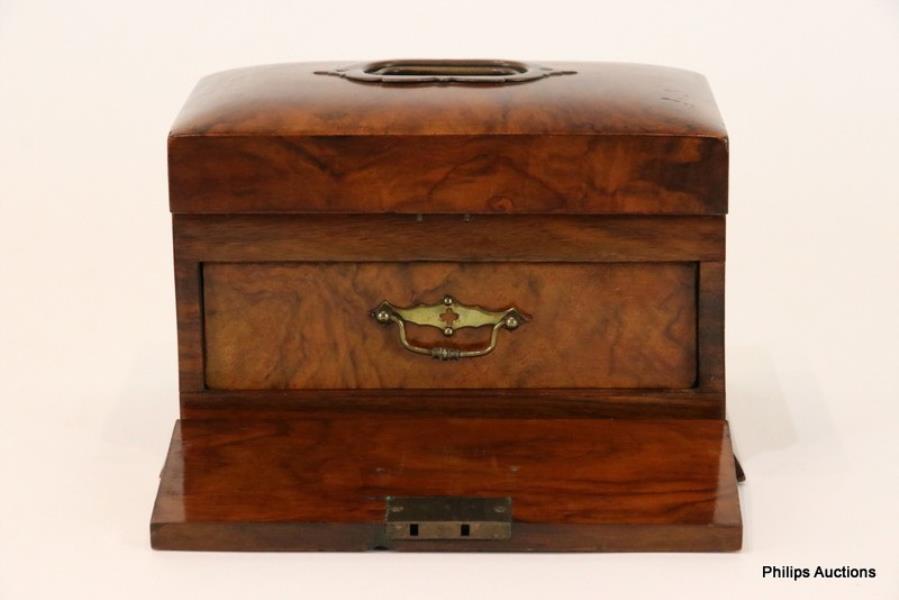 Philips Auctions - Online Auctions Item Detail